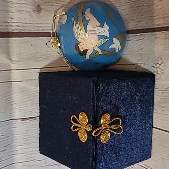 Pier 1 | Holiday | Pier Li Bien 201 Hand Insidepainted Glass Christmas ...